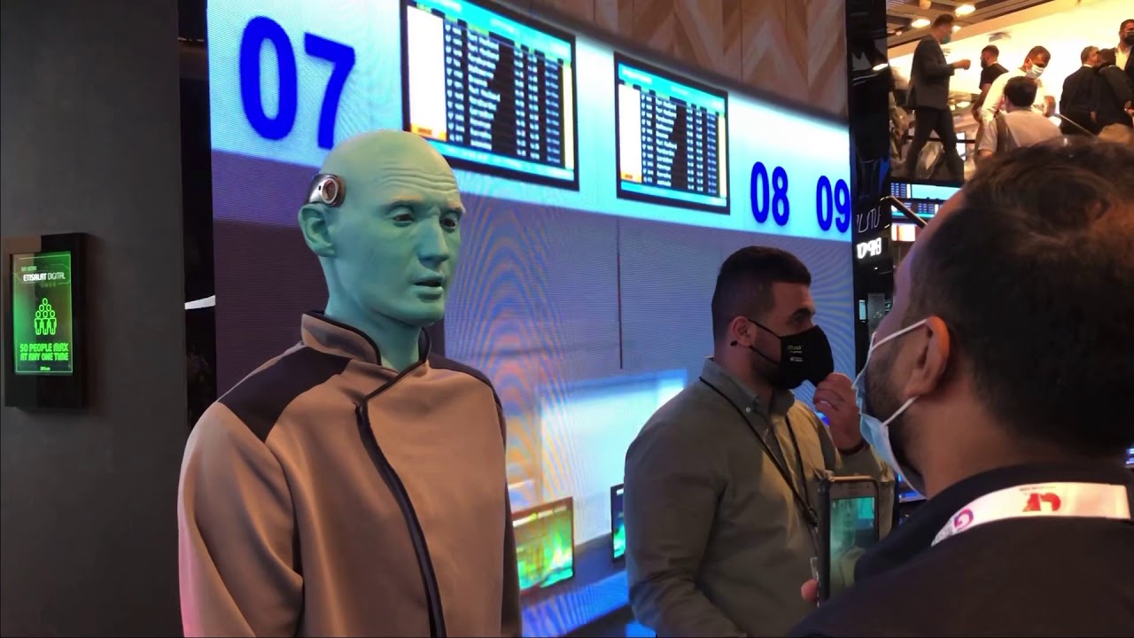Meet Human Robot In Dubai | Gitex Exhibition 2020 - YouTube