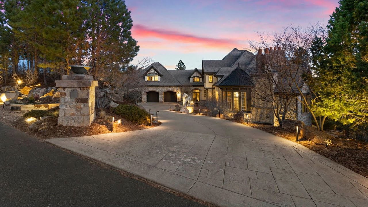 A $5,900,000 Magnificent home in Castle Rock CO with commanding ...