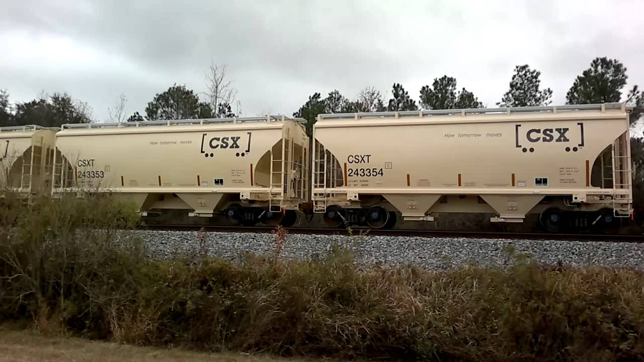 Csx 2-bay hoppers in new paint - YouTube