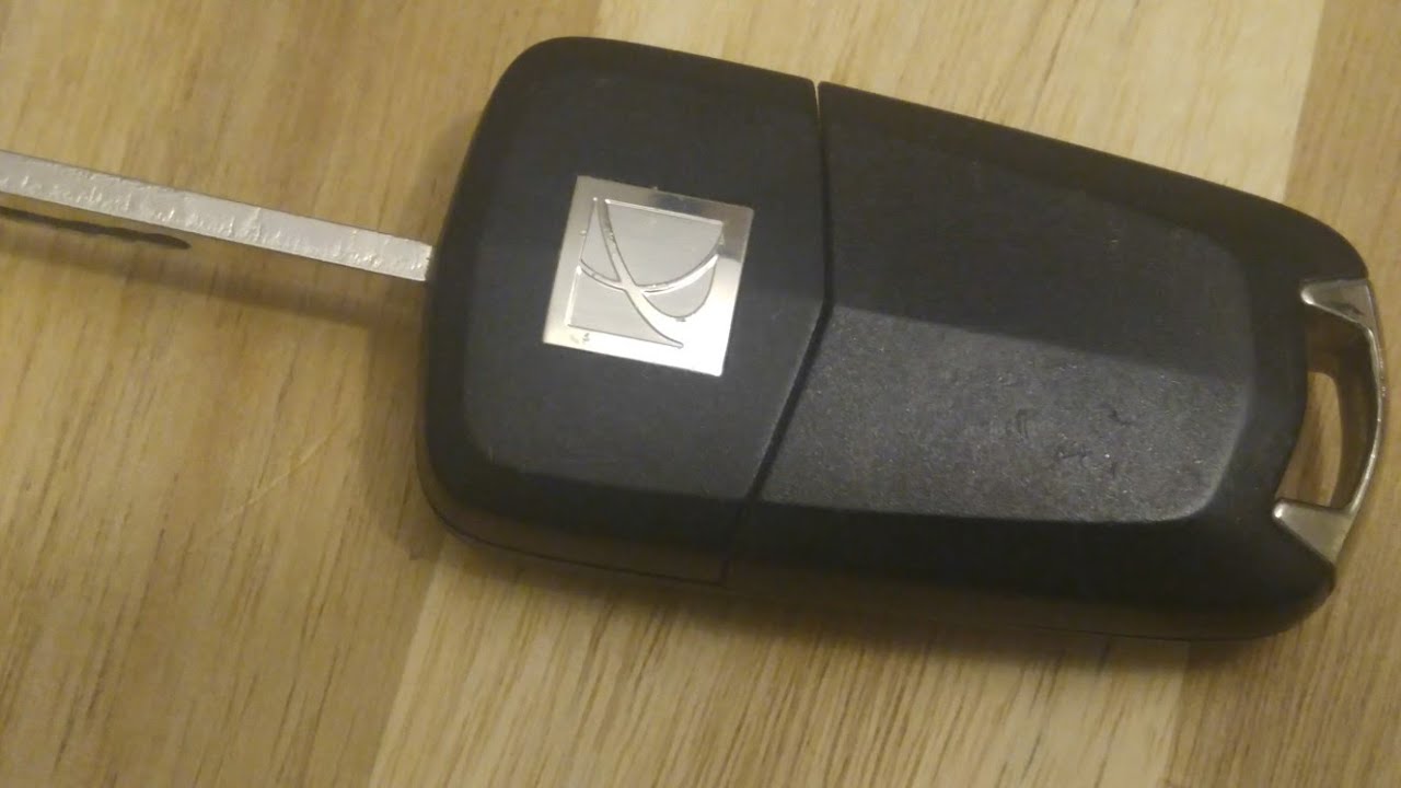Vauxall / Saturn Key Fob Battery Replacement - EASY DIY - YouTube