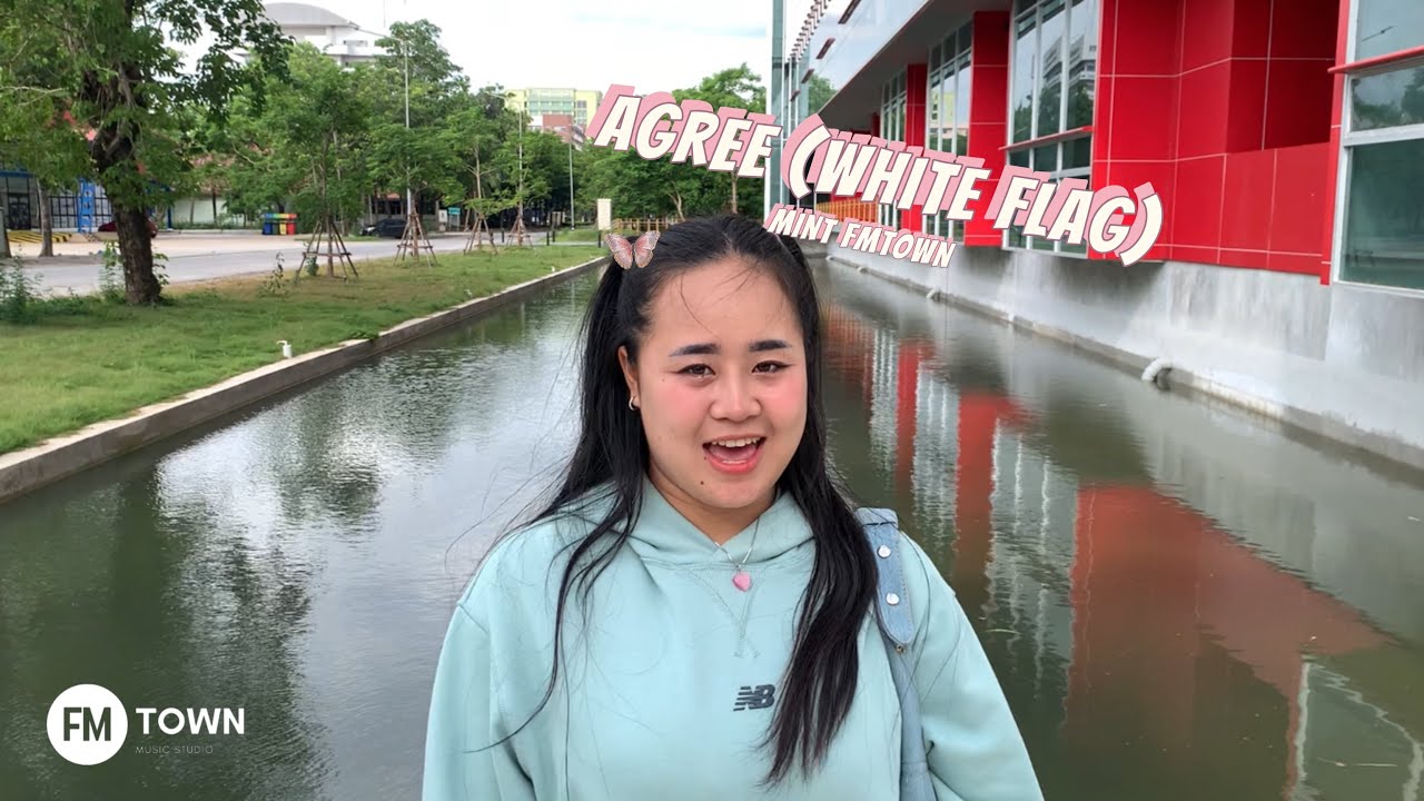 ยอม - LANDOKMAI (White flag) - [Official MV] MYMINT [Cover version] - YouTube