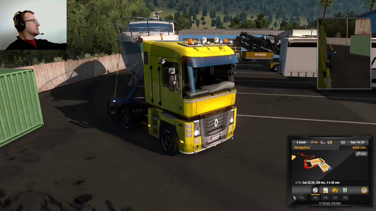 Danny Ric Delivery - New Renault T, Monza & Singapore 27Sep2019 - YouTube