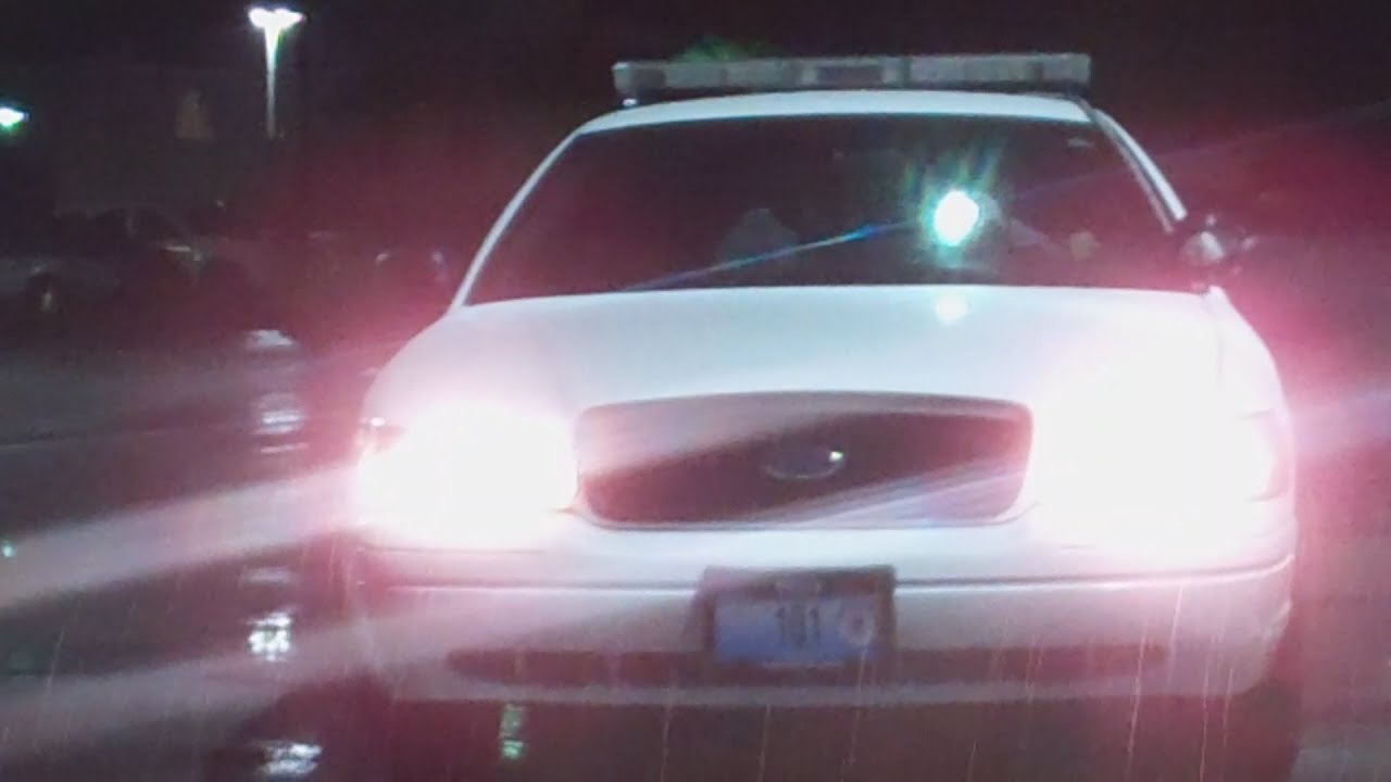 How To Handle Police Intimidation While Videotaping Cops - YouTube