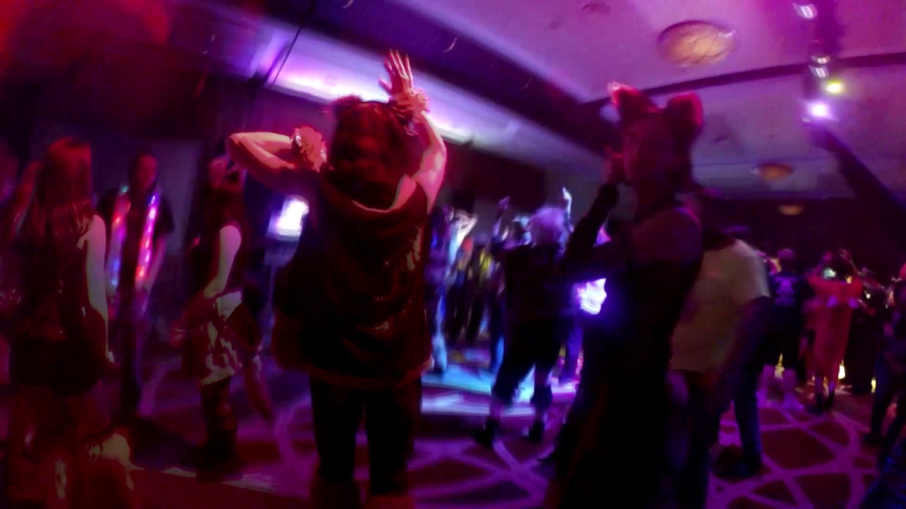 Ohayocon 2017 Rave Friday Night - YouTube