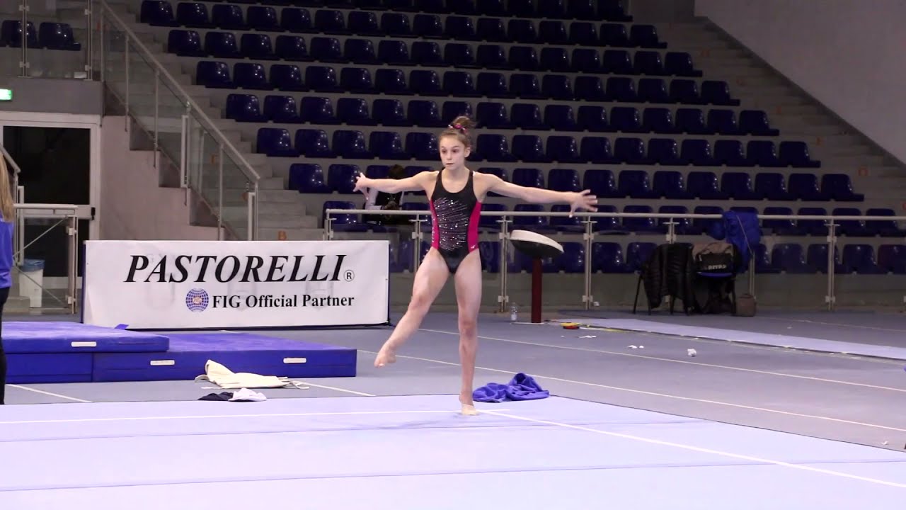 Grace McCallum (USA) Full Floor Routine, Training Day 2 - 2018 City of ...
