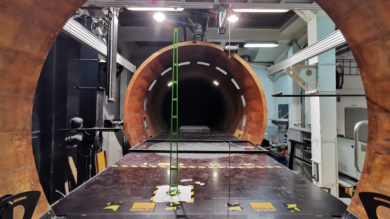 Railway catenary mast - wind tunnel test - YouTube
