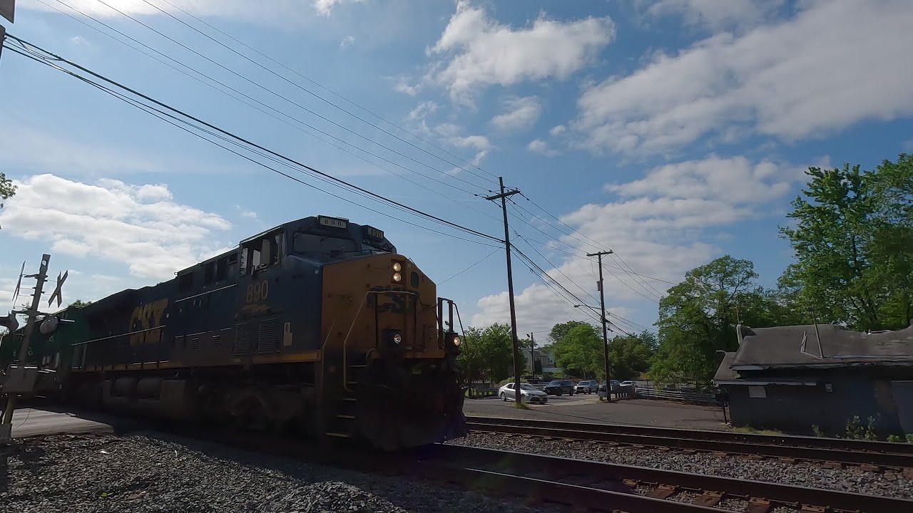 [4K] Great CSX Manifest M405 with 148 cars rippin 48 MPH thru ...