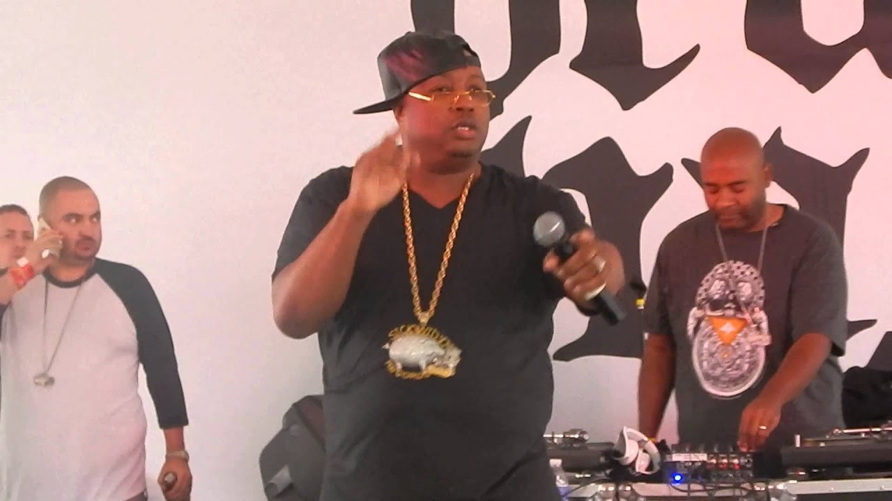 E-40 - Sprinkle Me, Captain Save-A-Ho & Players Ball (Live 3-20-2015 ...