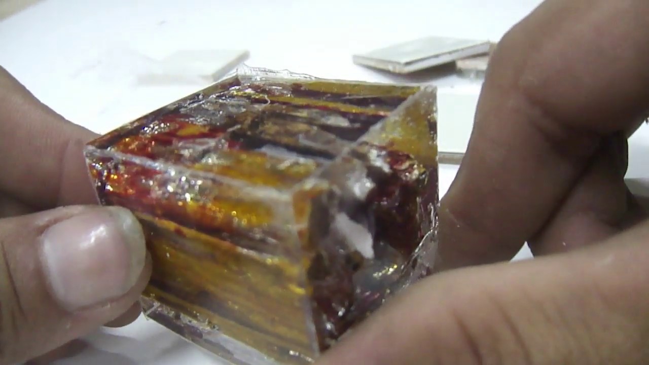 Kerajinan tangan dari barang bekas dan resin bening - YouTube