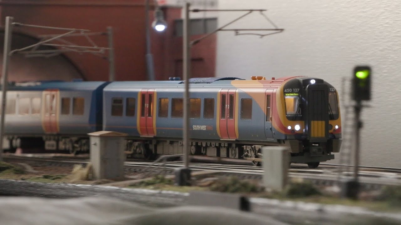 Bachmann South West Trains Class 450 Running Session | Deepdene Model ...