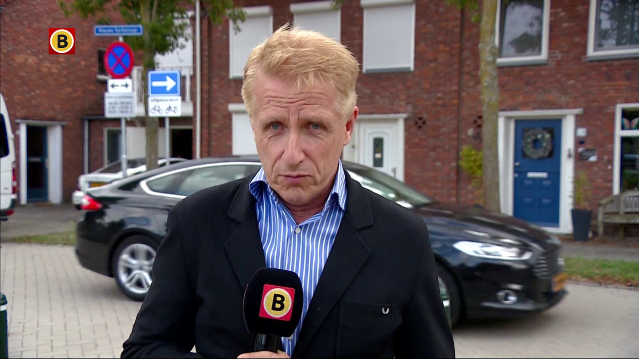 Verslaggever Jan Waalen in Etten-Leur - YouTube