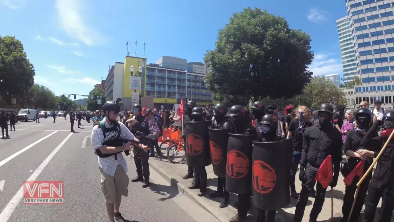 [4K] Patriot Prayer Rally Aug 4th 2018 Portland - YouTube