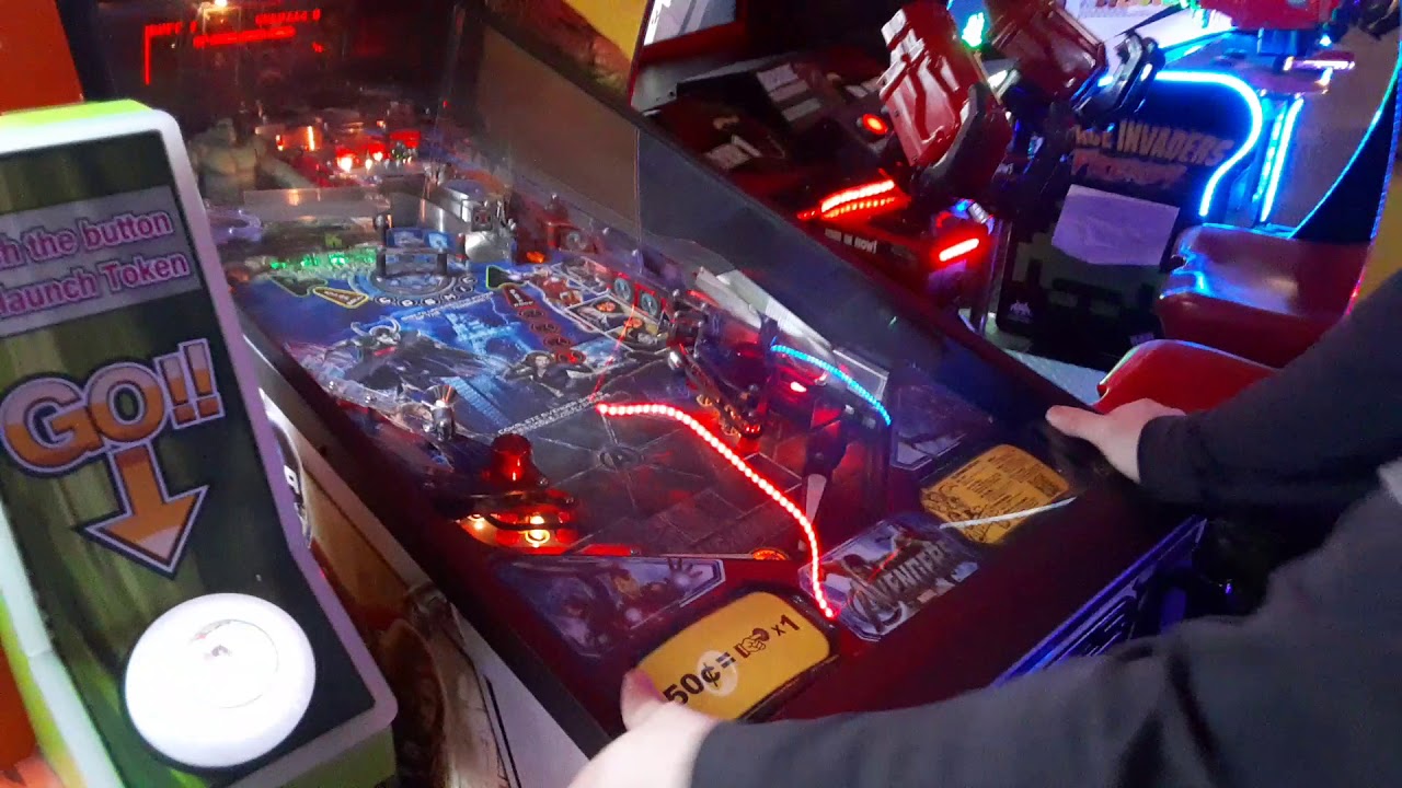 Pigs at the arcade 14 - YouTube