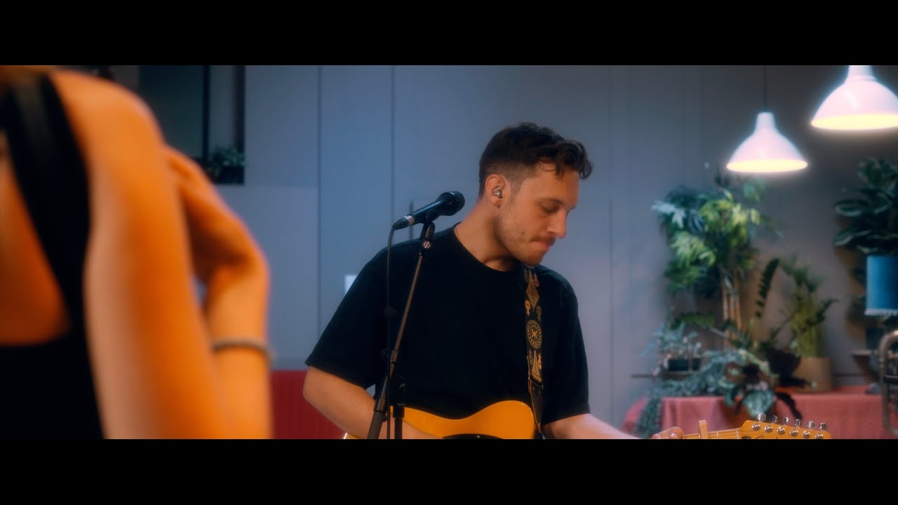 Josh + Jury - Crawling (Live at Hatcham House) - YouTube