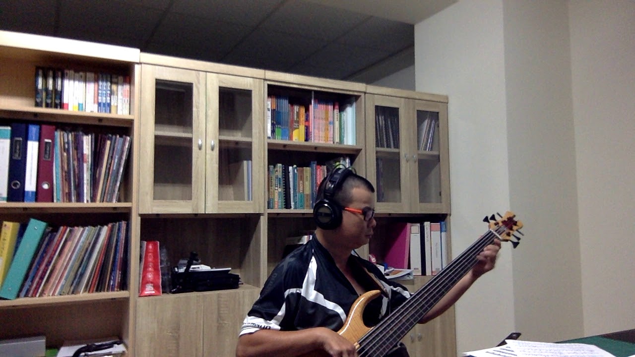 Billie's Bounce Head - YouTube