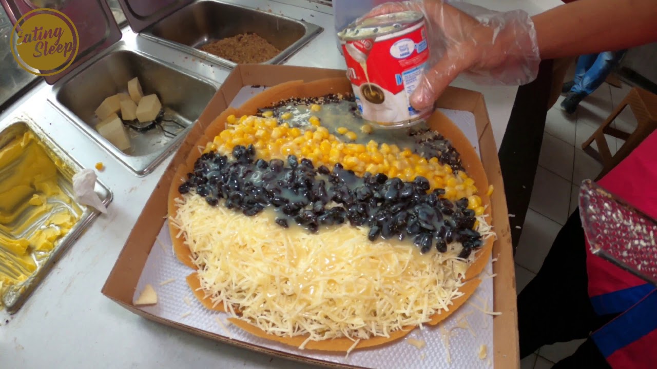 Martabak Pizza Orins Pondok Gede-Jakarta Street Food-Indonesian Street ...