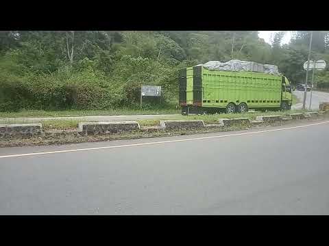 skil supir truk tronton nanjak