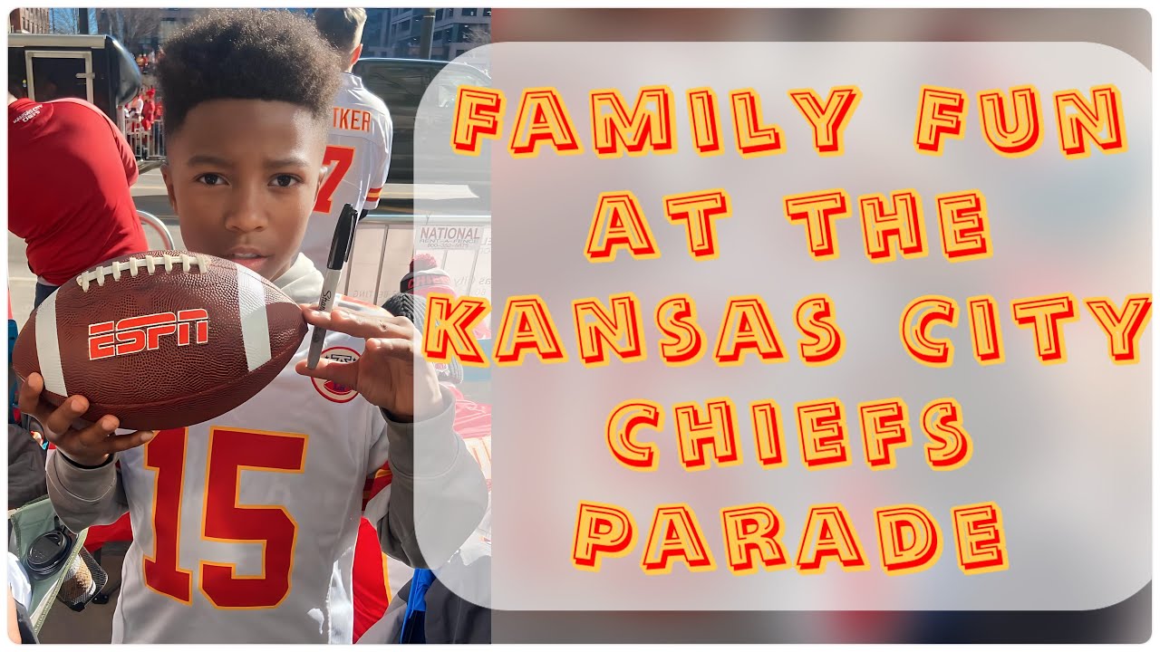 Kansas City Chiefs Super Bowl Parade x Family Fun with Fans - YouTube