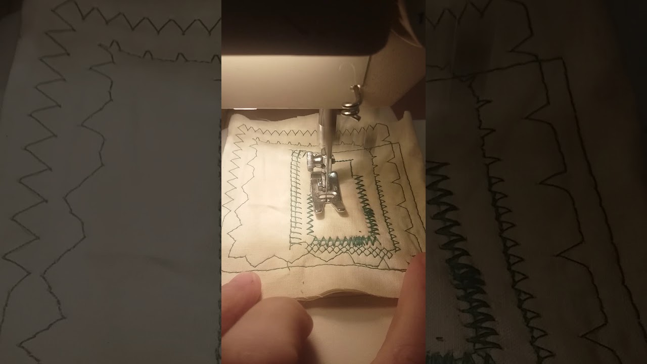 Singer Sewing Machine 5830C - YouTube