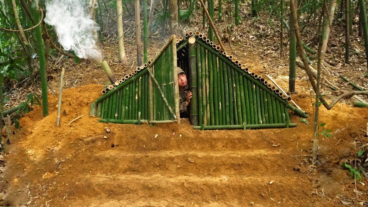 Solo Bushcraft: 7 days Build HOUSE UNDERGROUND in the forest. Jungle ...