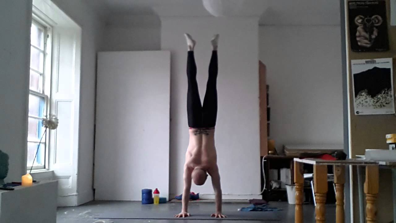 Handstand practice - YouTube