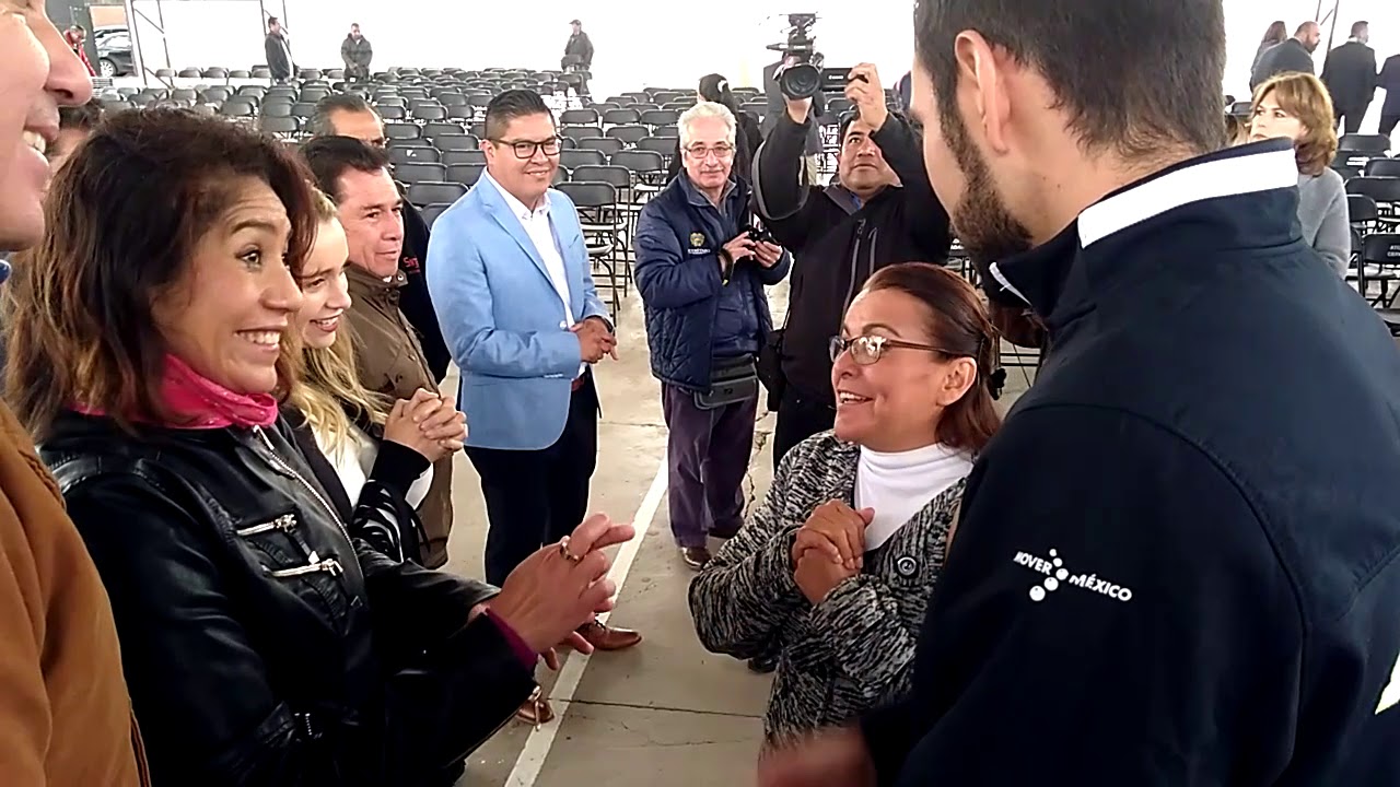 Saludando a un atleta olímpico - YouTube