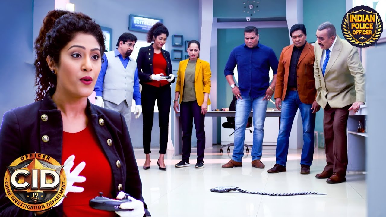 CID के पास आया Mysterious Snake का Case | CID | New Season | Crime ...