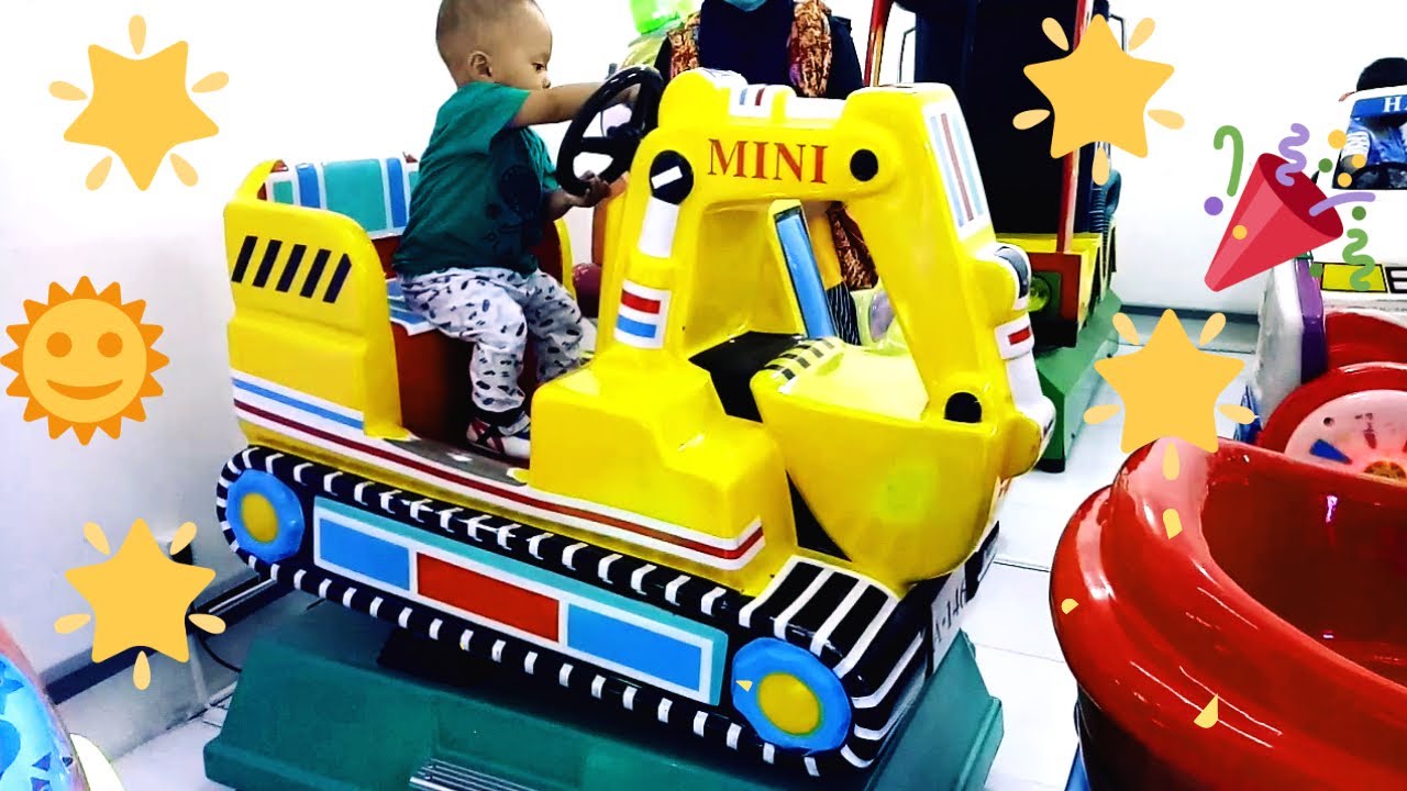 KidZone Playground Fun | Excavator mini | soundtrack - The Wheels On ...