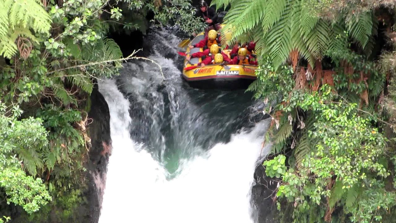 waterfall raft drop 7 meter - YouTube