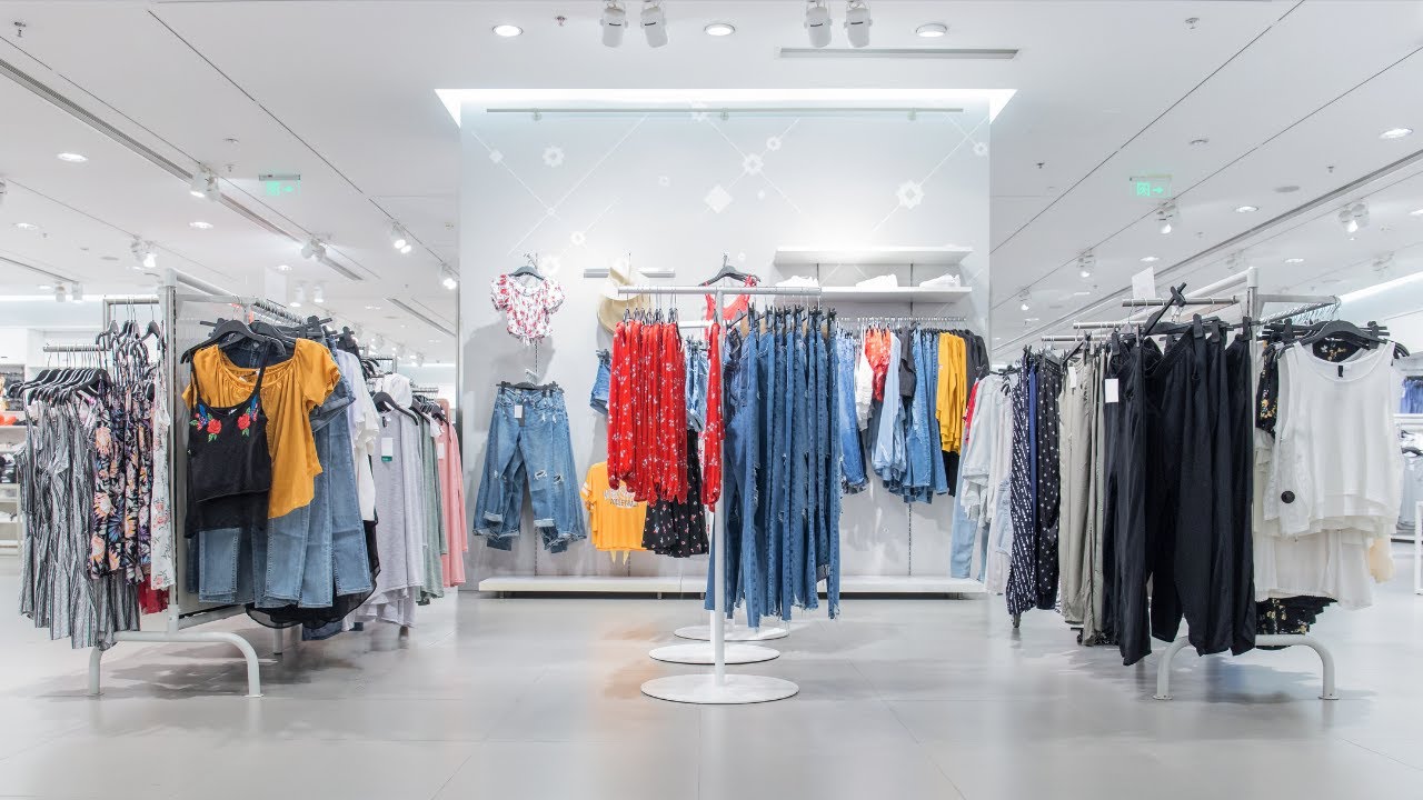 Exhibidores para tiendas de ropa. Diseñamos y fabricamos mobiliario de ...