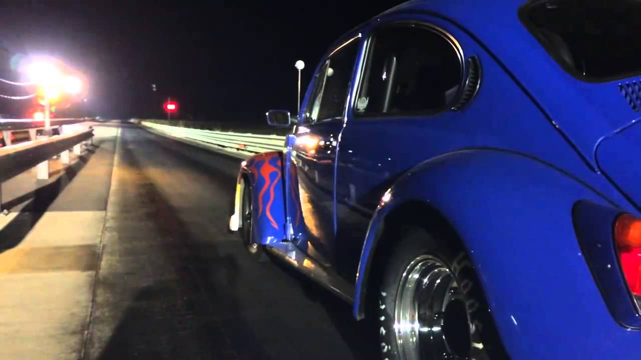 Turbo 1972 VW Bug 1/8th mile test and tune big wheelie - YouTube