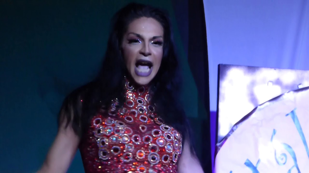 STEPHANY QUEEN "SEGUNDA DOSE DE MONTILLA" I ITALIAMIA (14-05-18) BY LEH ...