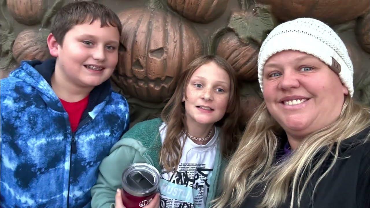 Fright Fest With Mommy Monsters And Rides At Six Flags Great