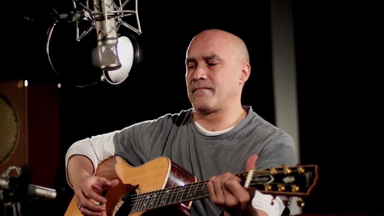 Gibson Presents - Dan Reed - All I Need Is You - YouTube