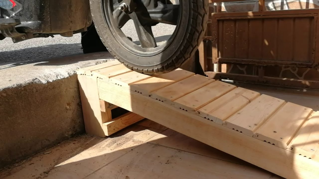 Making mini Motorcycle ramp - YouTube