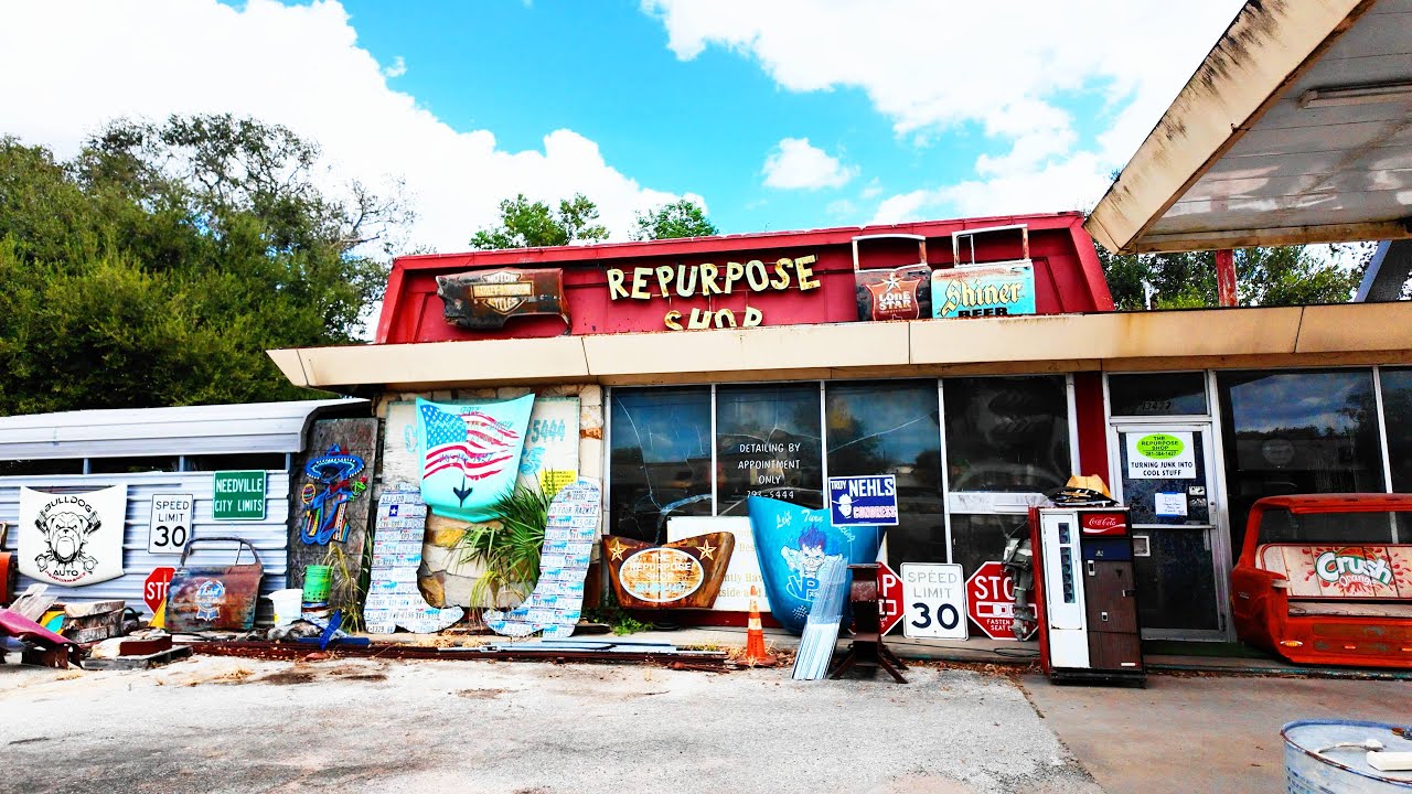 I visited one of the SMALLEST and QUIETEST Towns in Texas | NEEDVILLE ...