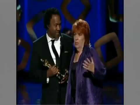 Elinor Burkett hijacked speech at Oscars.flv - YouTube