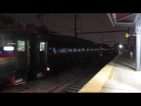SEPTA Regional Rail Warminster Line Train 464 & The Broad Street Line ...