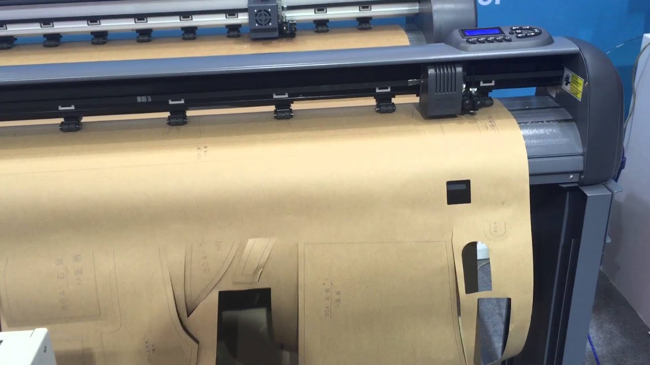SAGA garment servo motor draw & cutting plotter. Pen plotter - YouTube