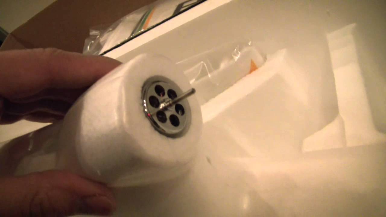 Unpacking the Bixler 2 from Hobbyking - YouTube