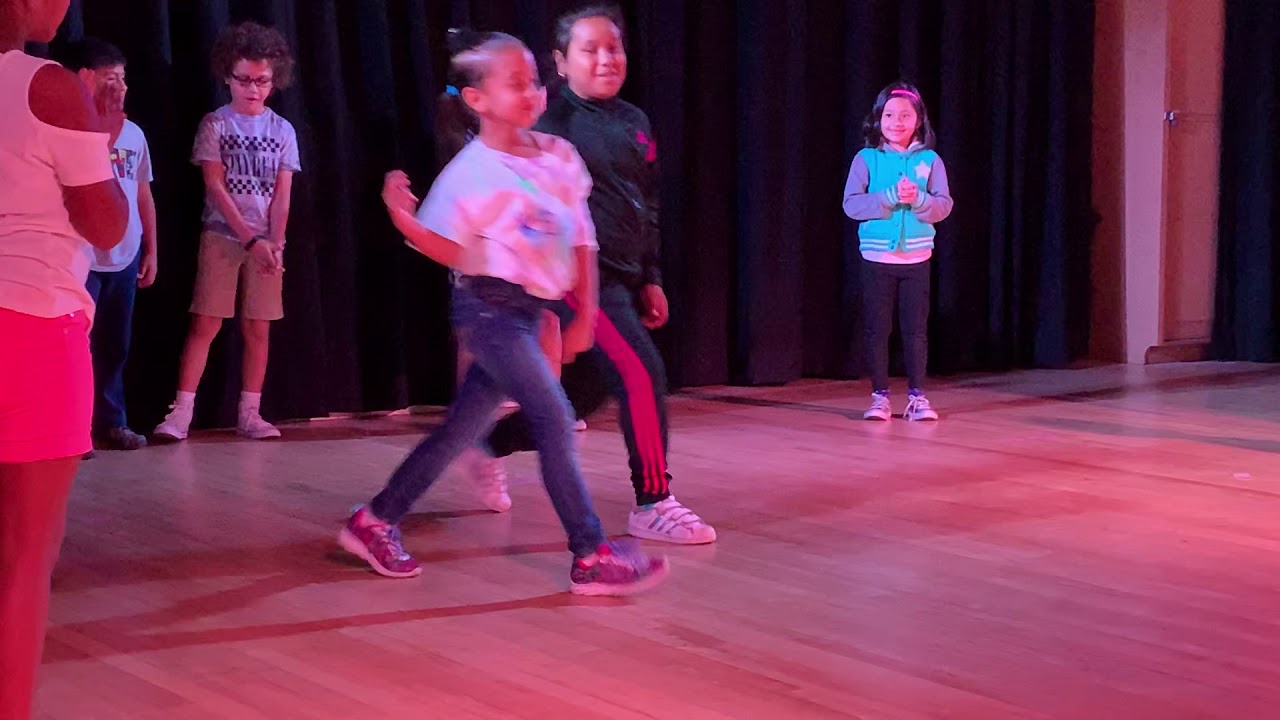 Primary Hip Hop Dance Club Performance - YouTube