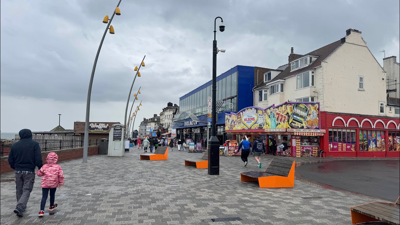 Sightseeing in Bridlington & Bempton Station (25th May 2025) - YouTube