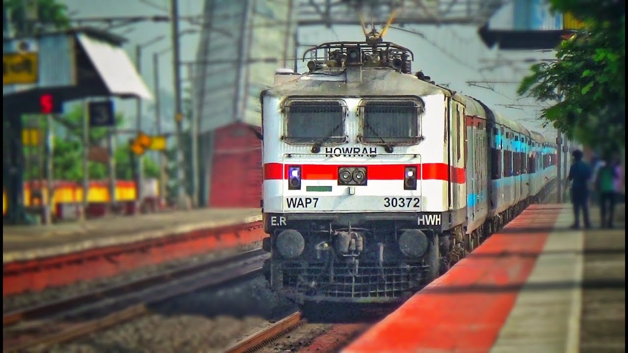 WAP 7 the Most powerful passenger locomotive in action with LHB & ICF ...