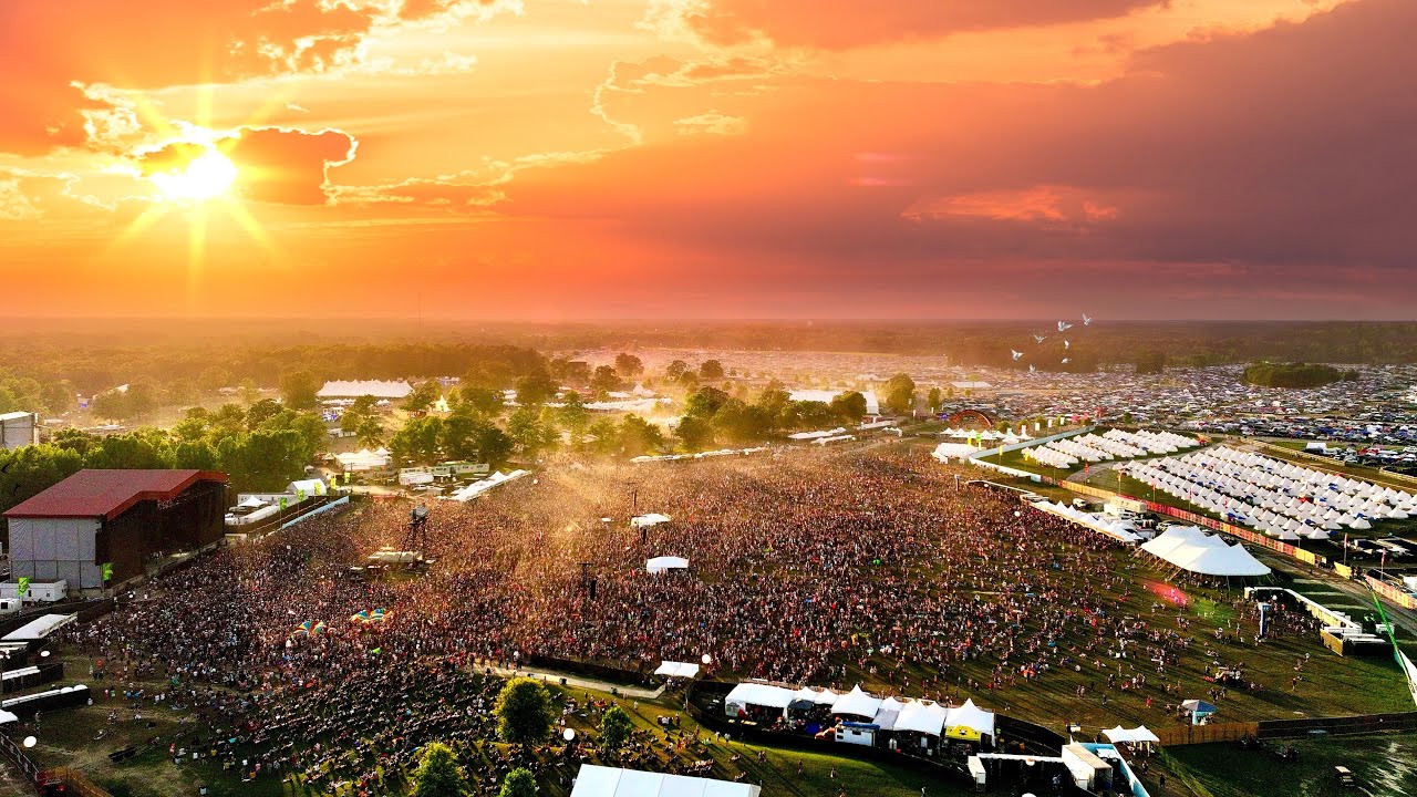 Bonnaroooo 2023 by Drone @Bonnaroo @BonnarooMusicFest - YouTube