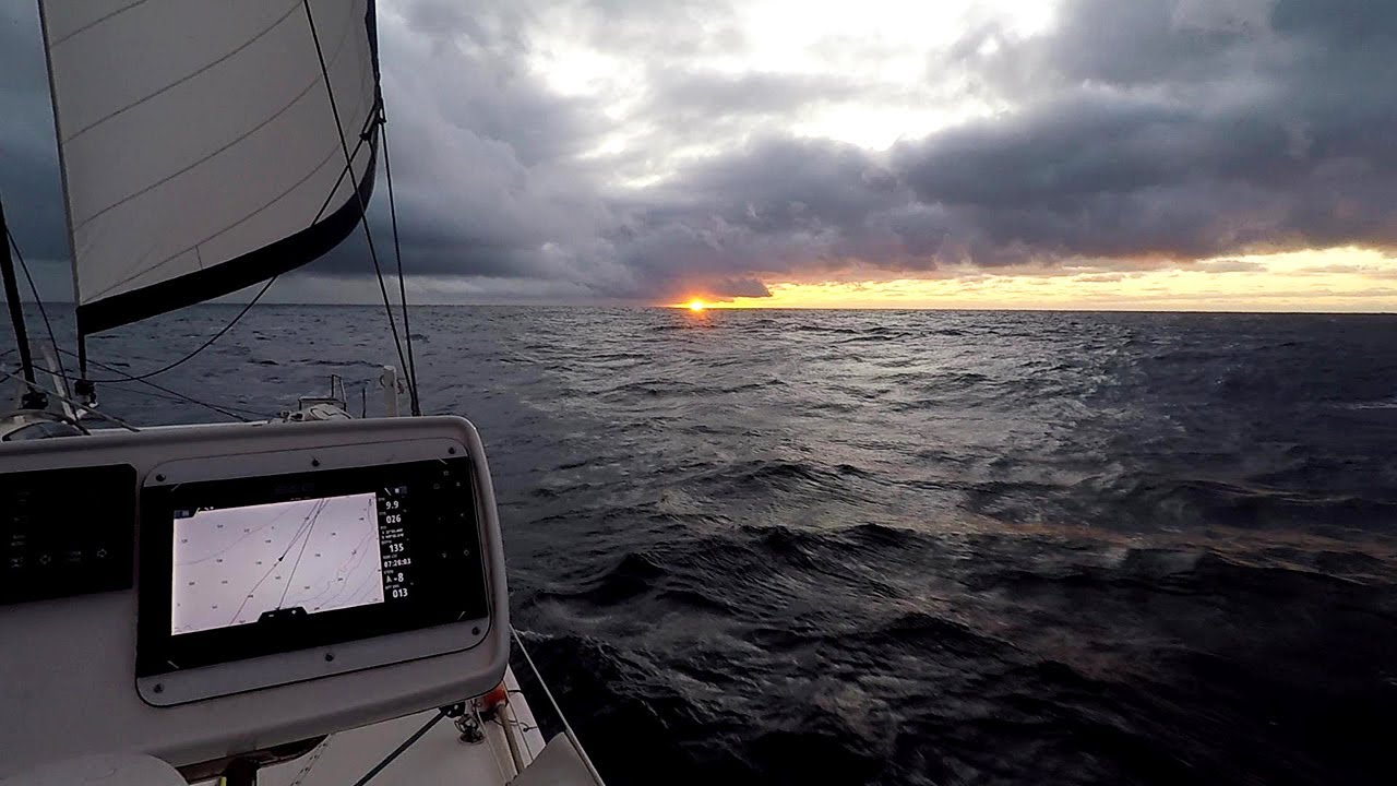Sailing Tasmania’s East Coast & across Bass Strait – in Winter: EP 7 ...