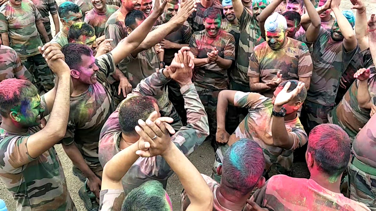 Indian Army Holi Special Dance2015 - YouTube