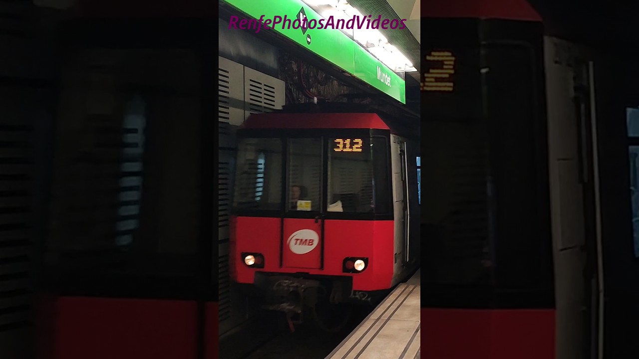 L3 Metro Barcelona TMB serie 2000 entrando en Mundet - YouTube