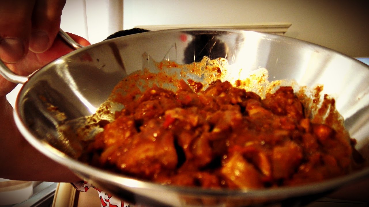 Hot & Spicy Carolina Reaper Chicken Curry - YouTube