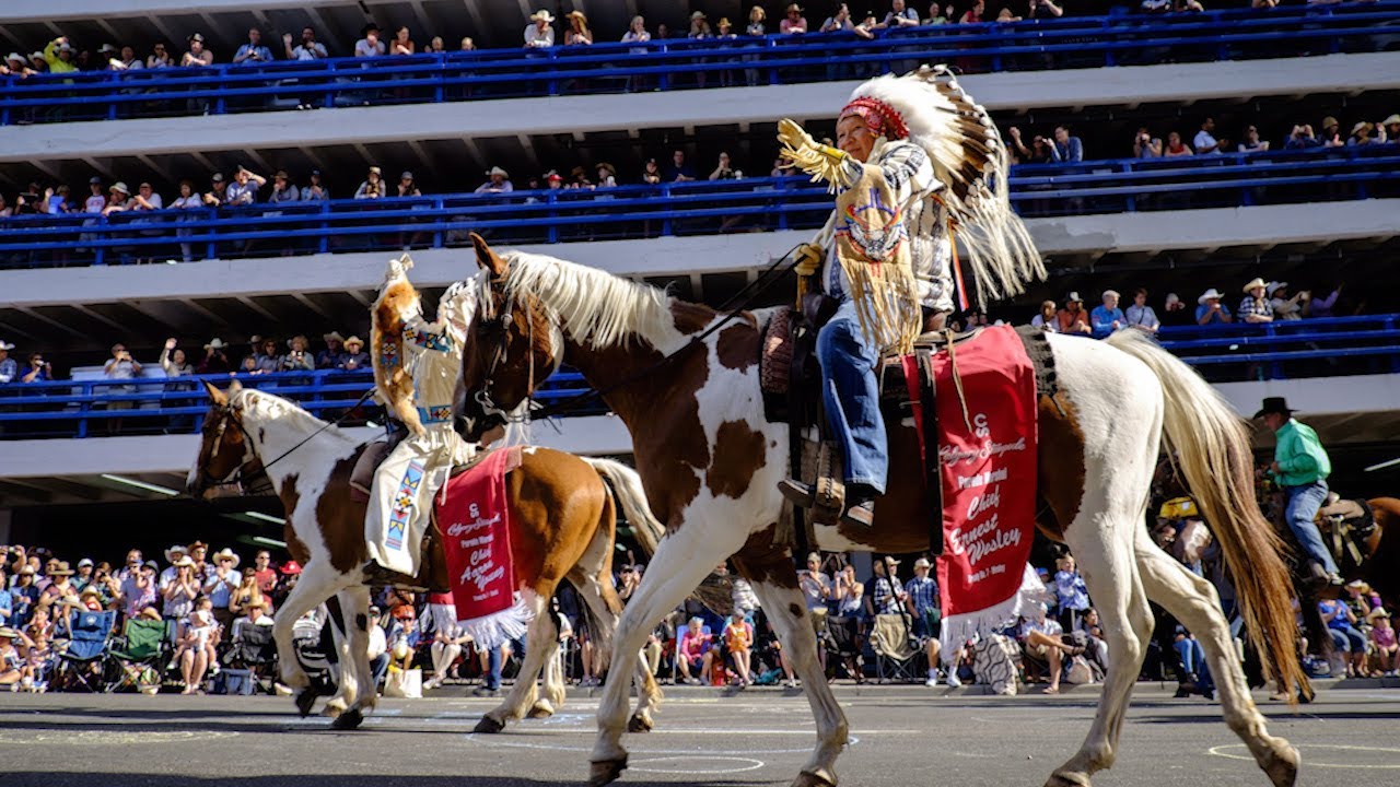 First Nations chiefs help kick off Calgary Stampede - YouTube