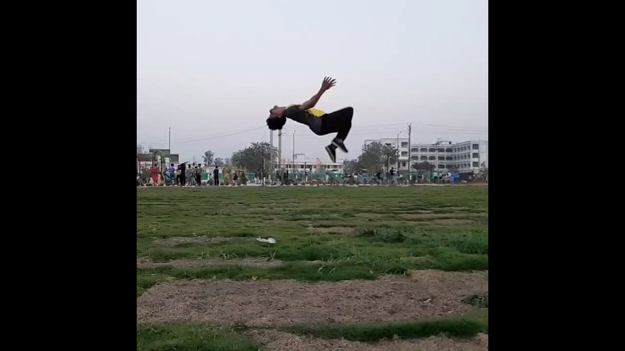 BACKFLIP TUCK - YouTube